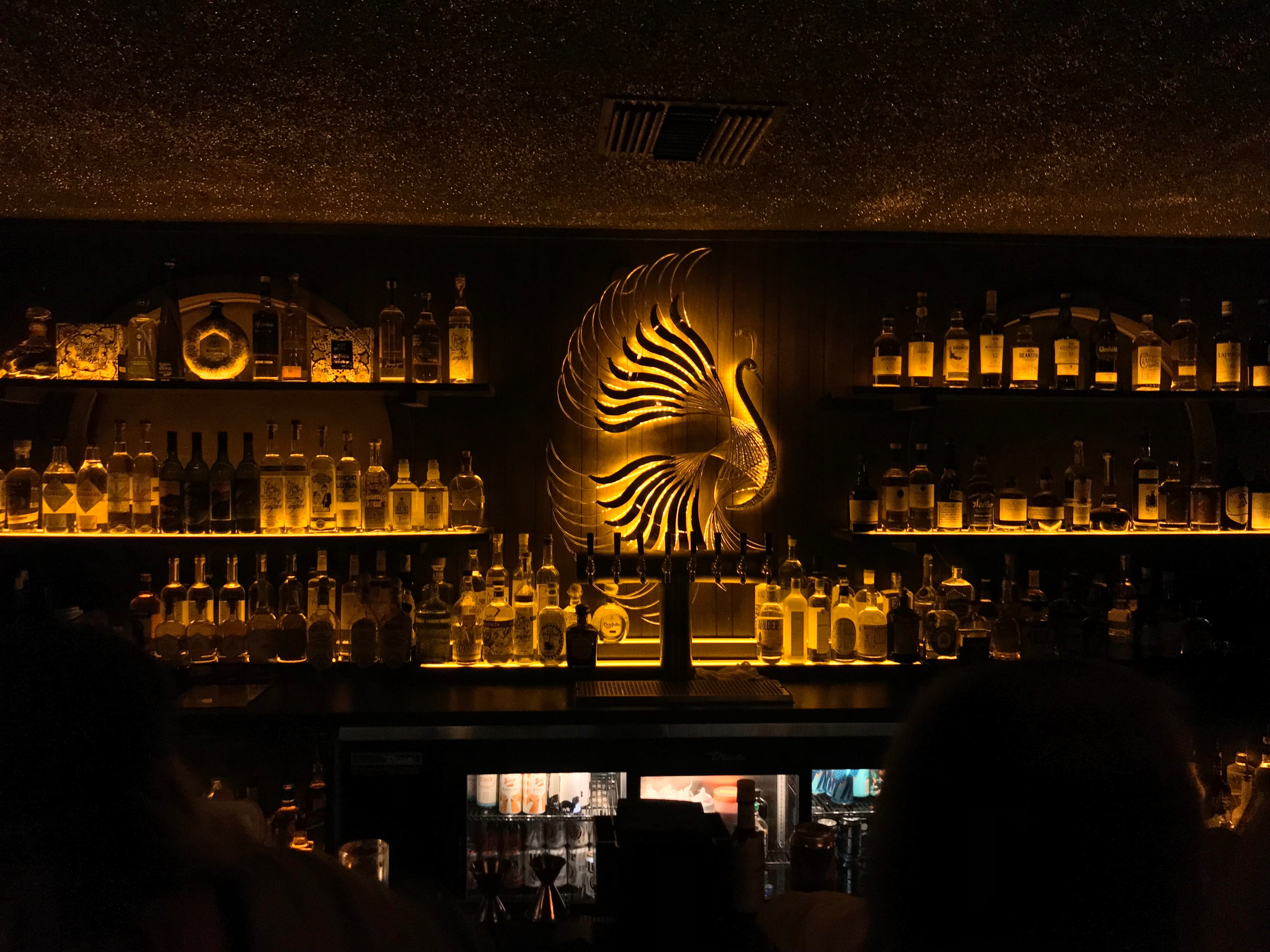 Swinging Doors — Club Tee Gee – Eric Brightwell